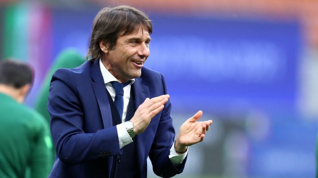 Here we go: Antonio Conte è il nuovo allenatore del Napoli, chiuso l ...