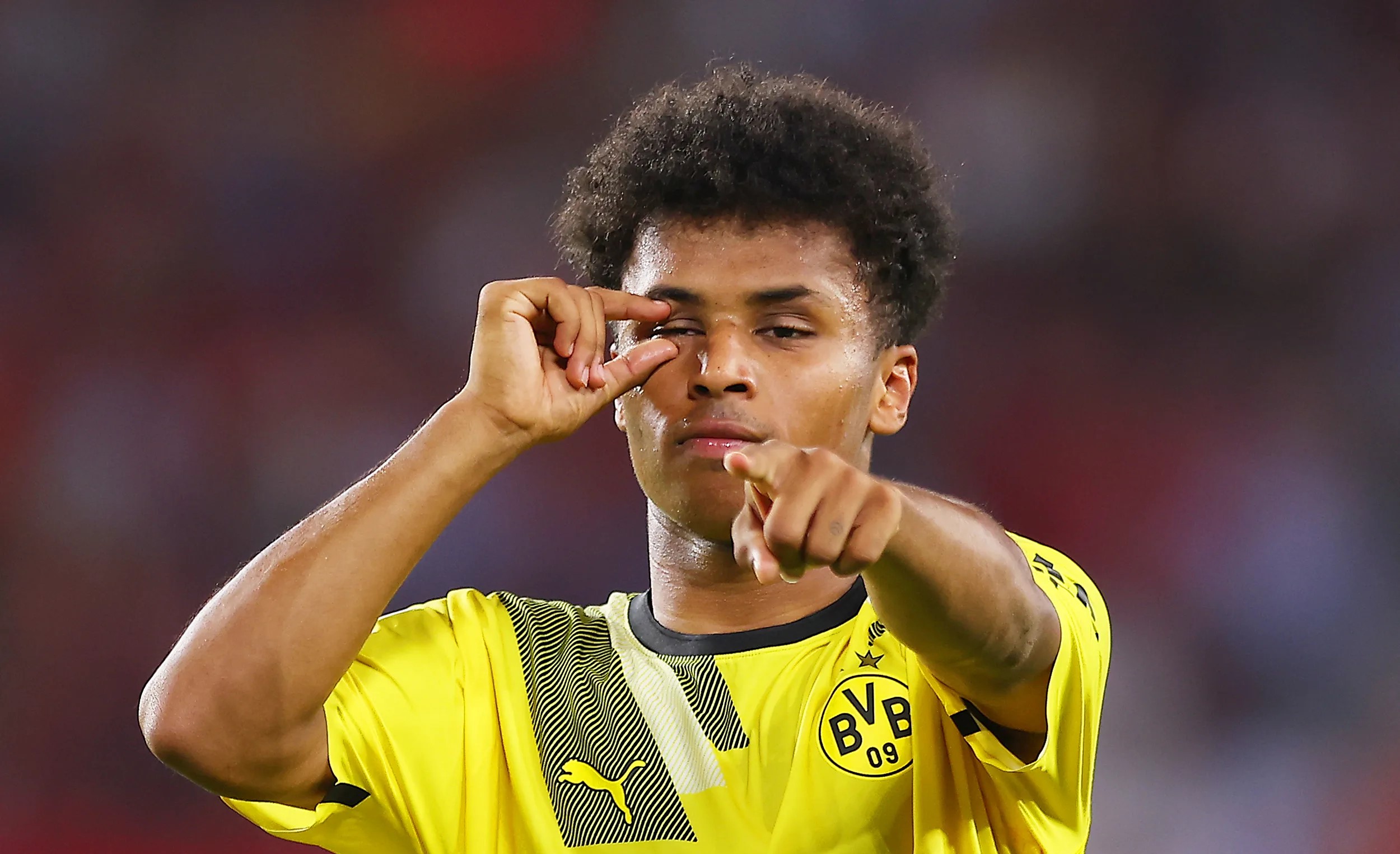 Napoli, primo contatto diretto con Adeyemi: il Dortmund apre alla cessione