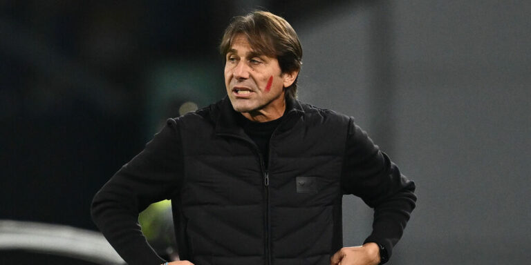 Repubblica - Napoli, Conte spiegasse come una «squadra di morti» è in ...